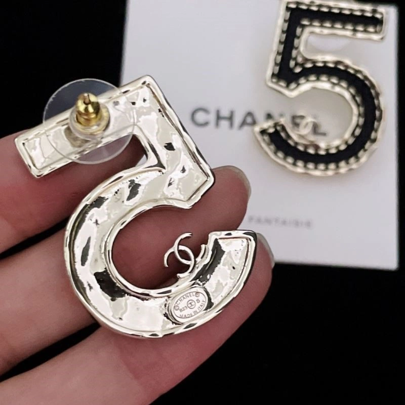 High accuracy Chanel Earrings