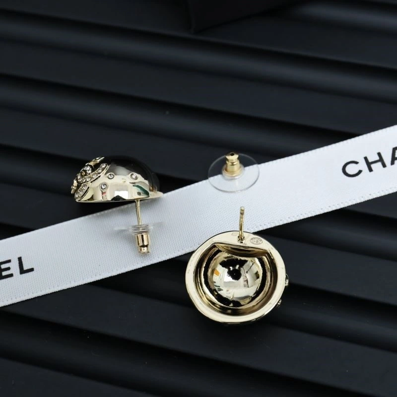 Low-cost Chanel Earrings