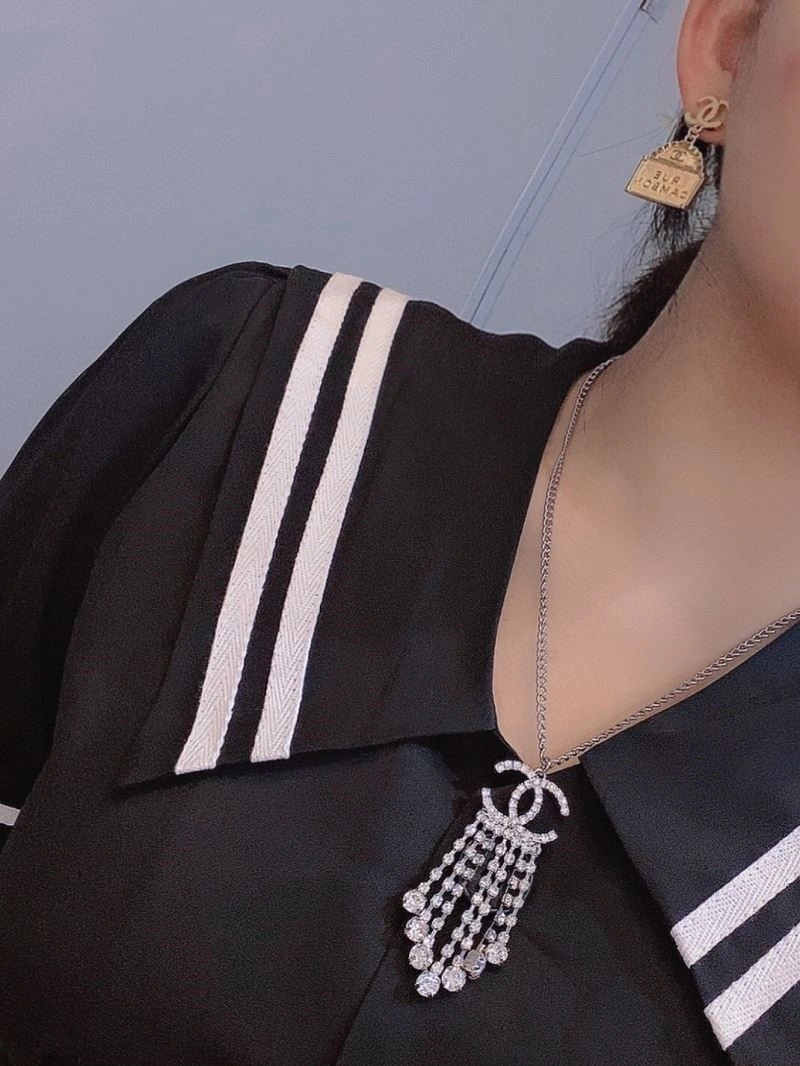 Brand-authenticated Chanel Earrings