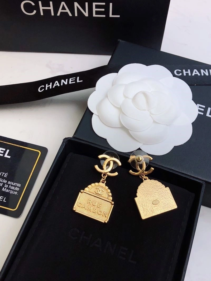 Brand-authenticated Chanel Earrings