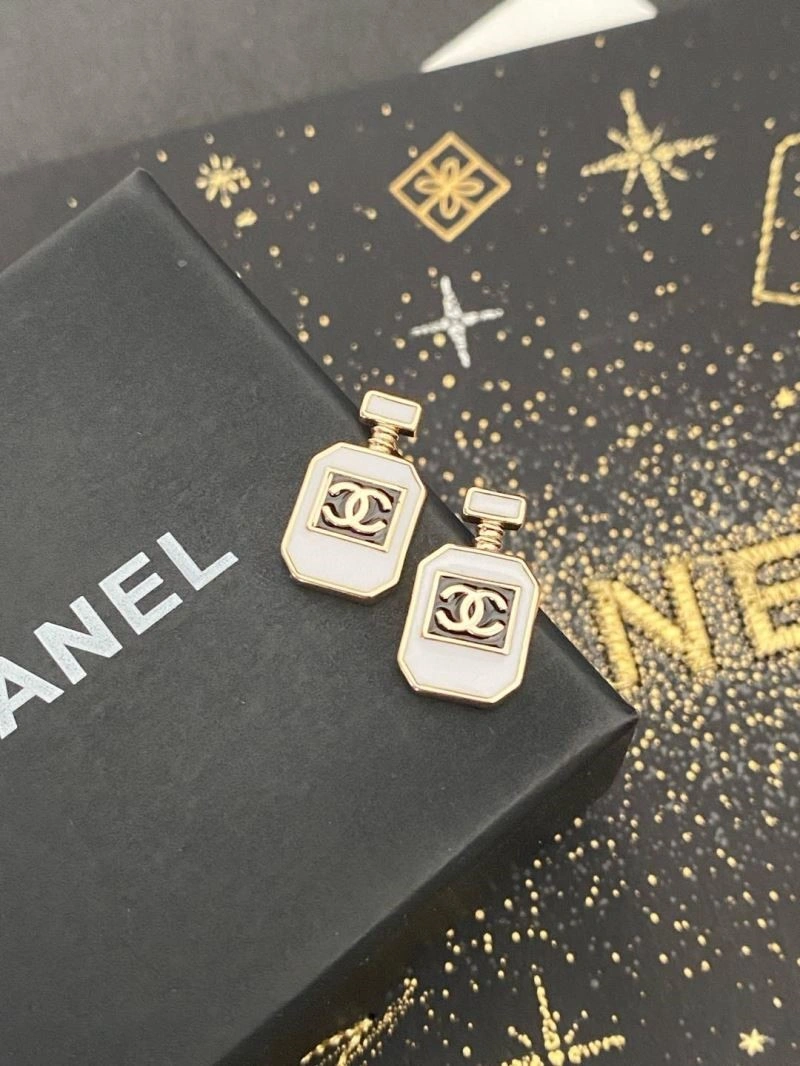 High accuracy Chanel Earrings