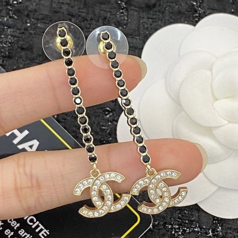 Top match Chanel Earrings