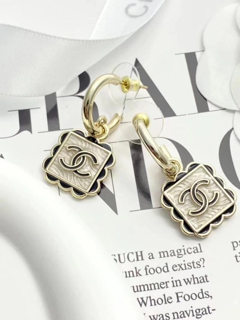 Brand-authenticated Chanel Earrings