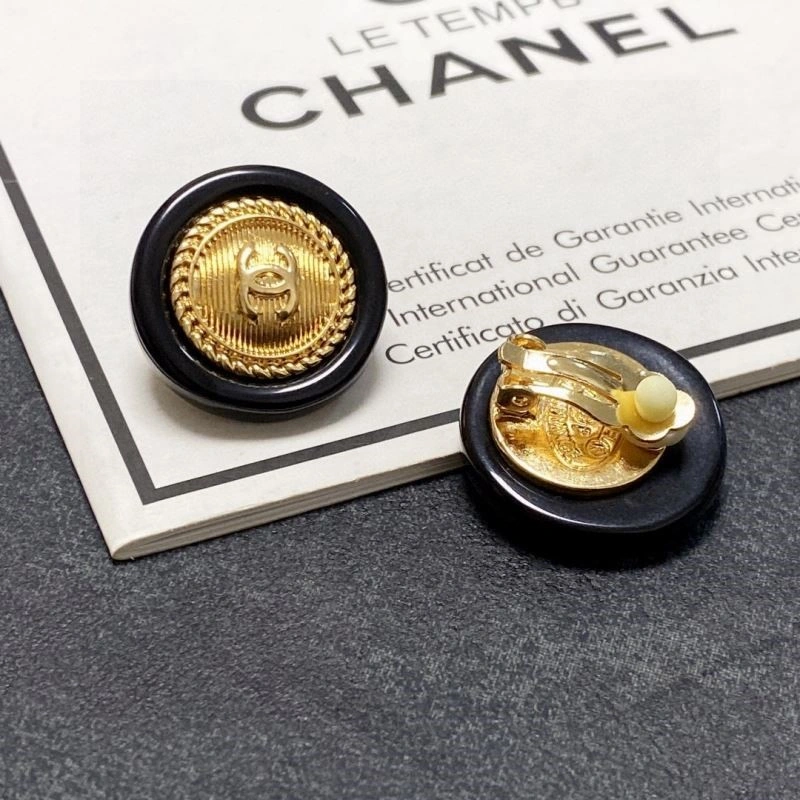 High fidelity Chanel Earrings