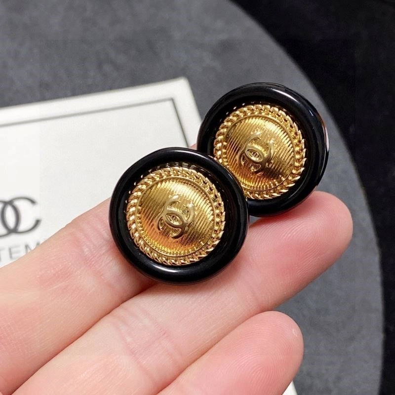 High fidelity Chanel Earrings