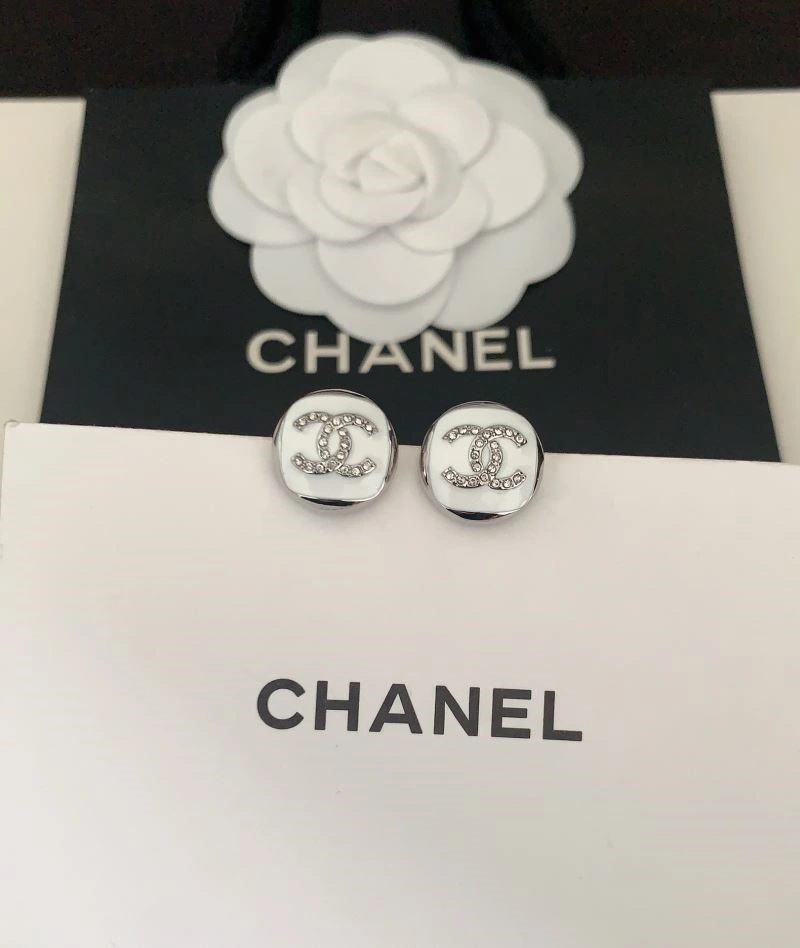 High accuracy Chanel Earrings