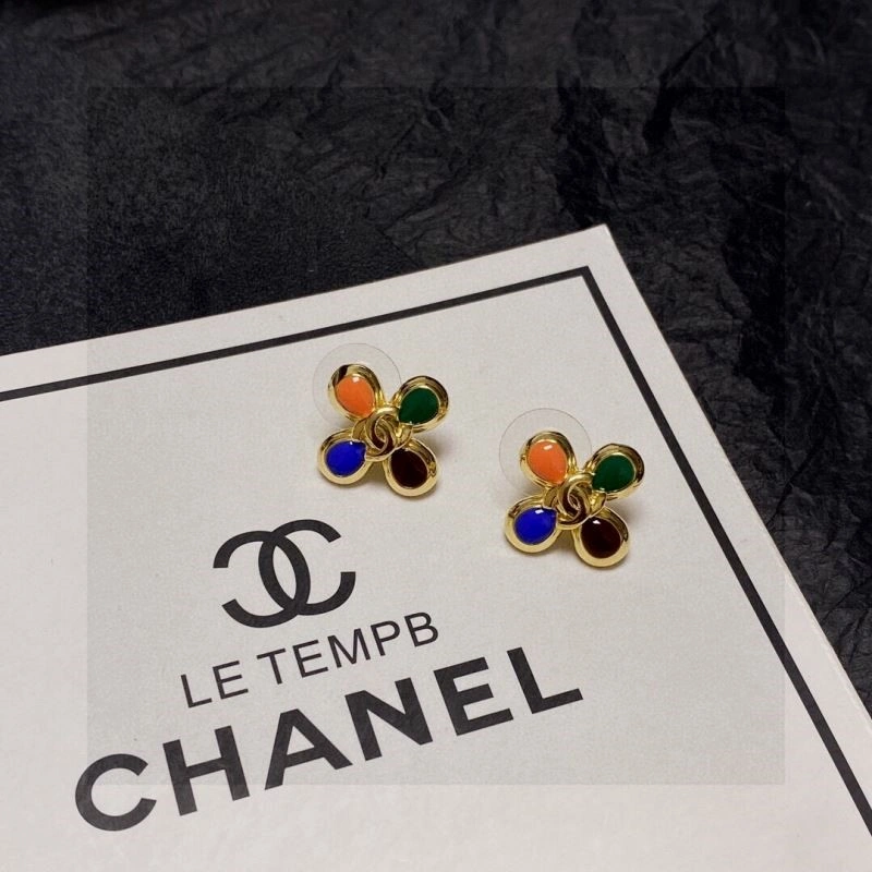 Top mirror Chanel Earrings