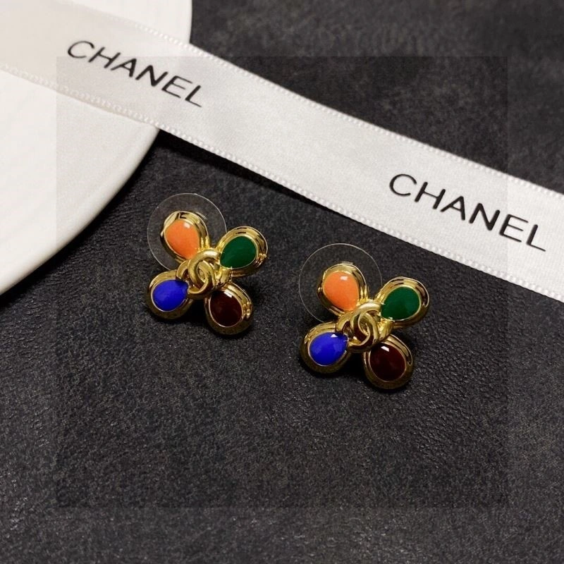Top mirror Chanel Earrings