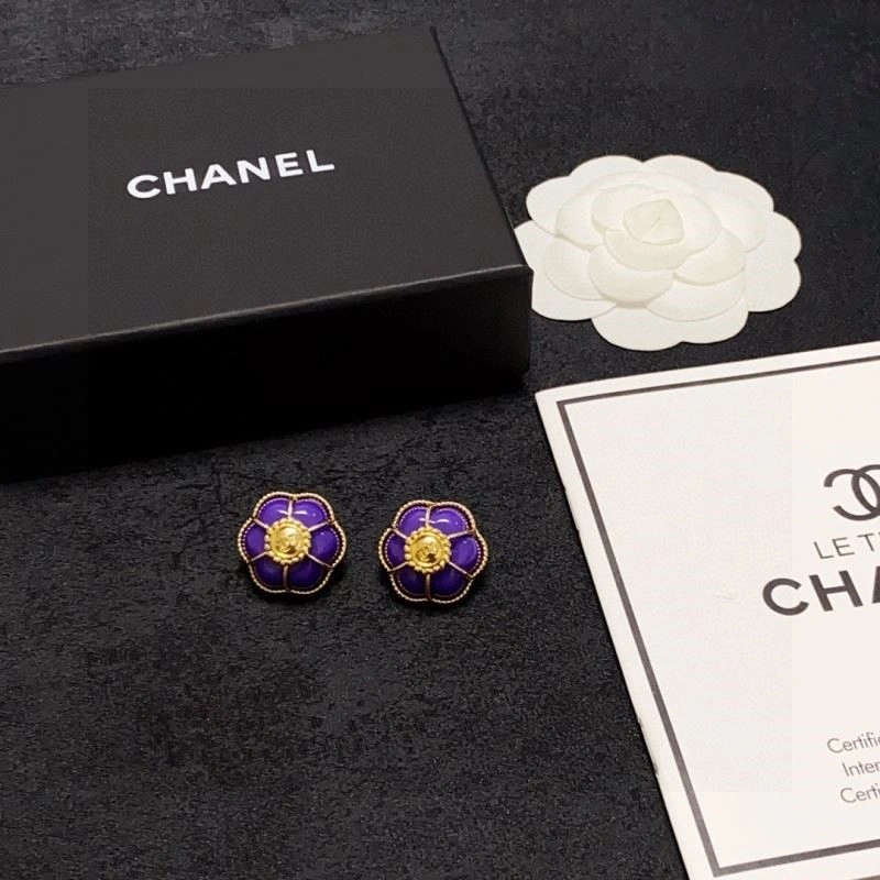 Top mirror Chanel Earrings