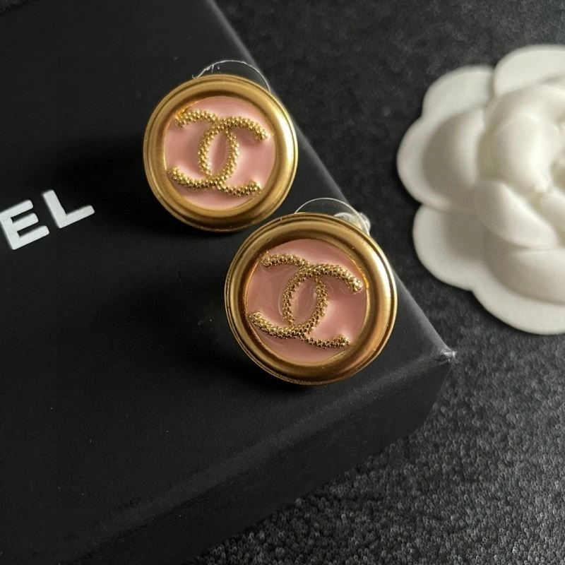 Top match Chanel Earrings