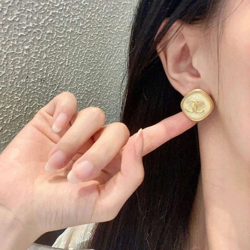 Perfect replica Chanel Earrings