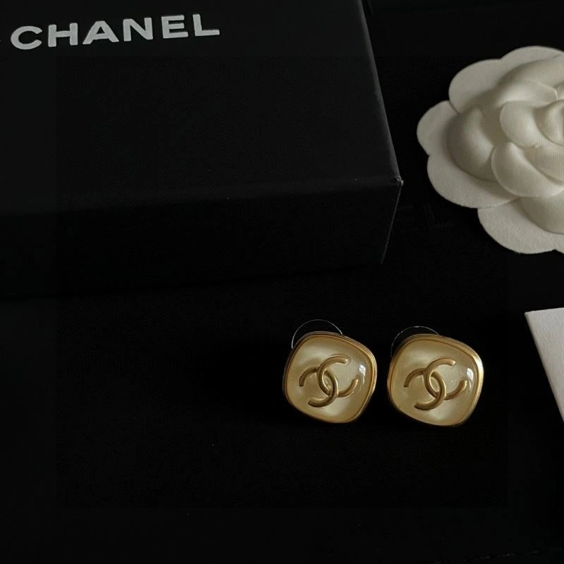 Perfect replica Chanel Earrings