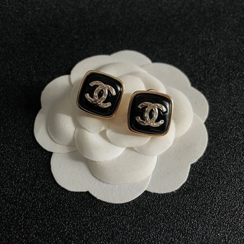 High accuracy Chanel Earrings