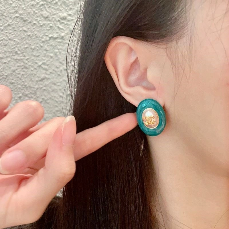 Accurate model Chanel Earrings