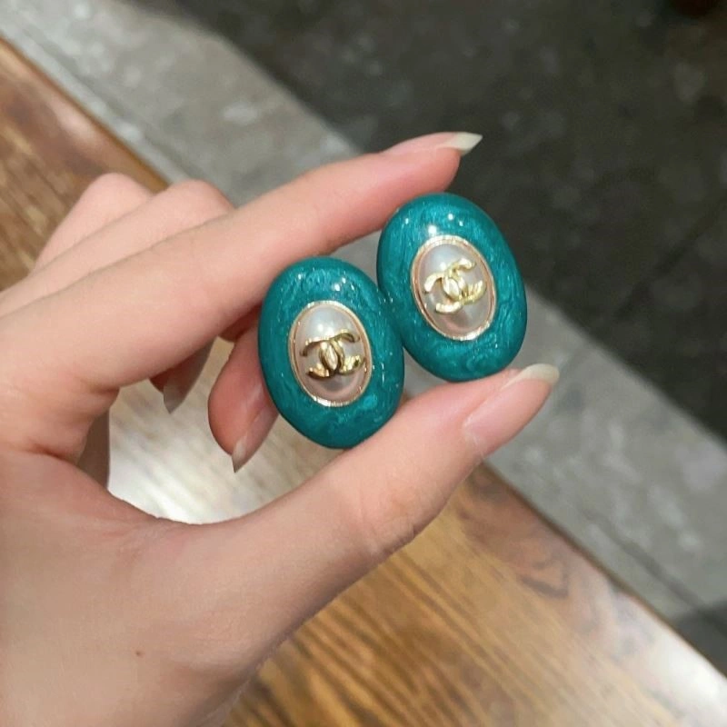Accurate model Chanel Earrings