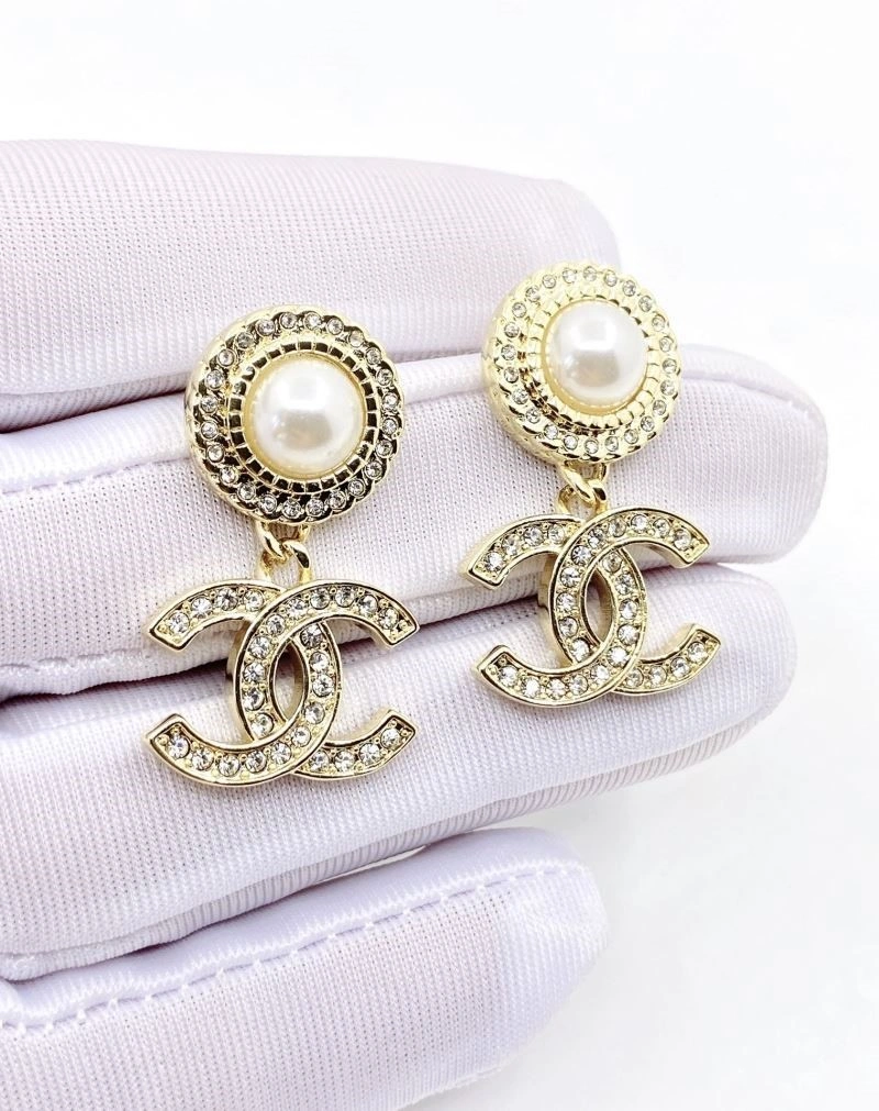 Low-cost Chanel Earrings