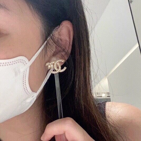Exact replica Chanel Earrings