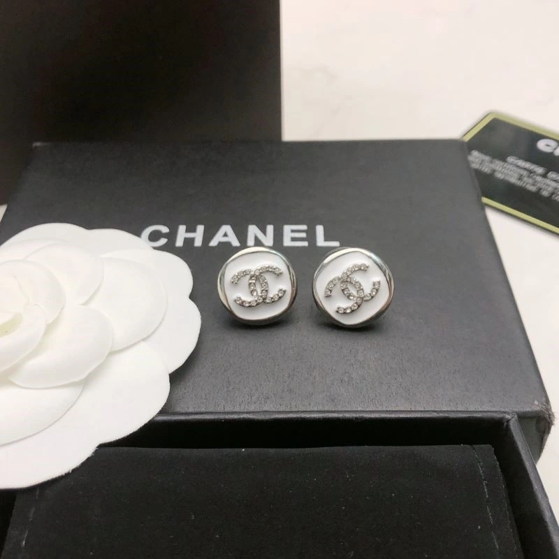 High accuracy Chanel Earrings