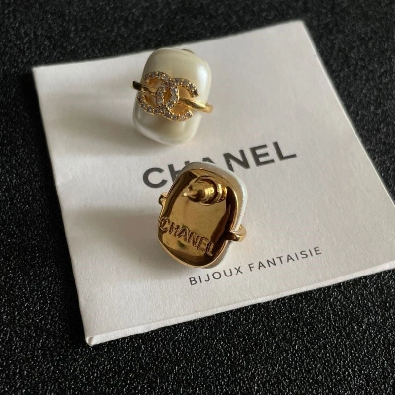 Cut-rate Chanel Earrings