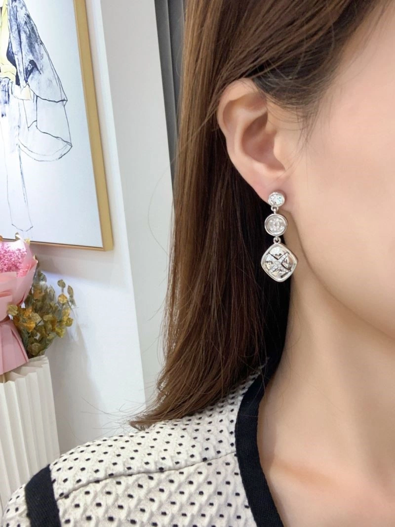 Legit Chanel Earrings