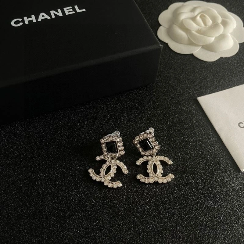 High accuracy Chanel Earrings