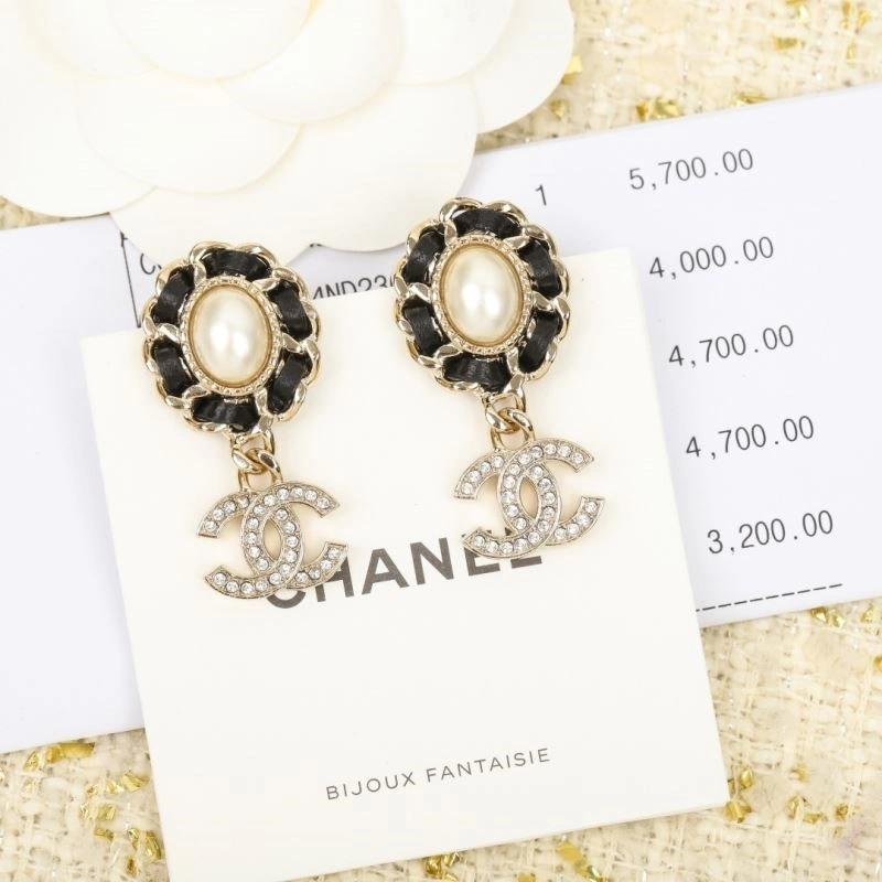 Low-cost Chanel Earrings