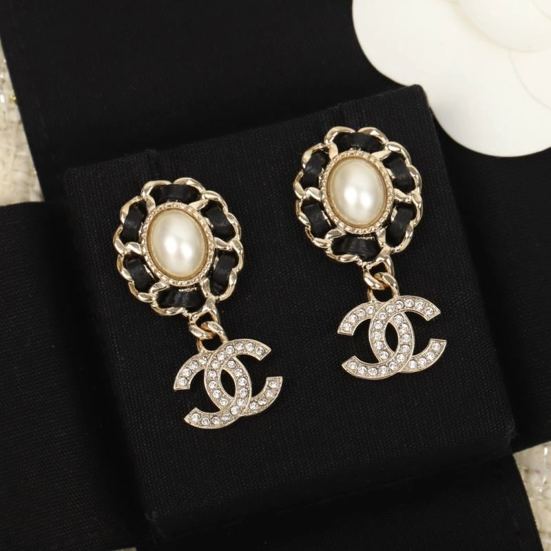 Low-cost Chanel Earrings
