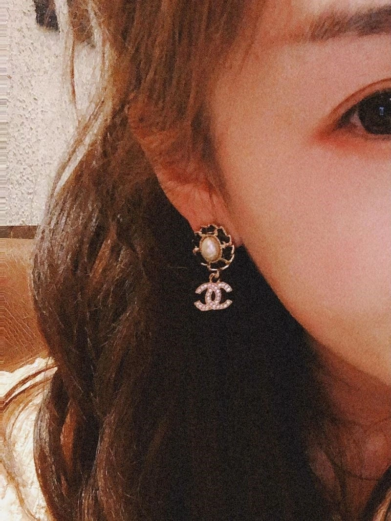 Low-cost Chanel Earrings