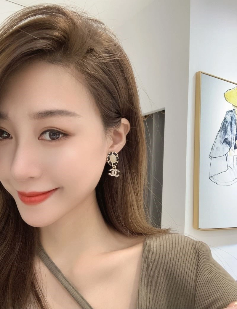 Low-cost Chanel Earrings