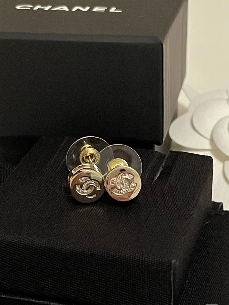 Accurate model Chanel Earrings