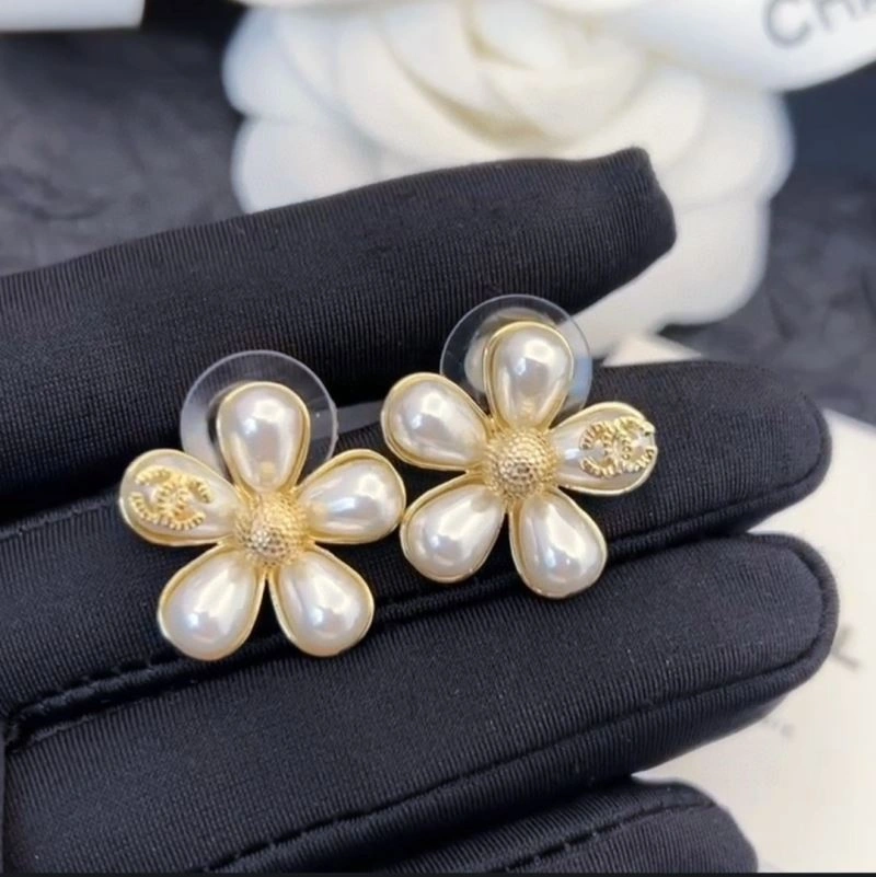 Discounted Chanel Earrings