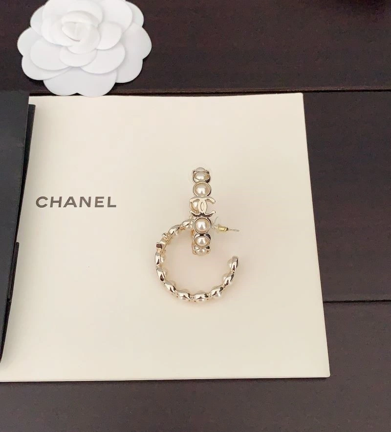 Low-cost Chanel Earrings