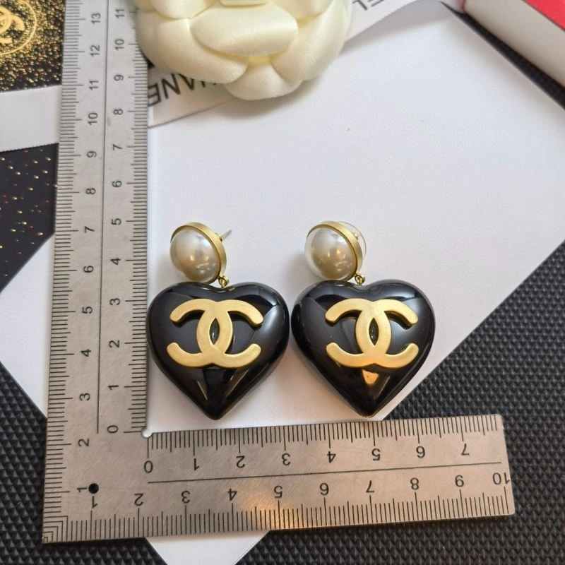Top mirror Chanel Earrings