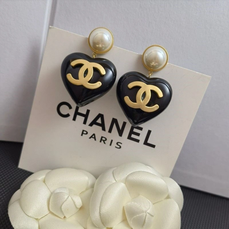 Top mirror Chanel Earrings