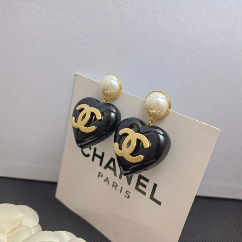 Top mirror Chanel Earrings