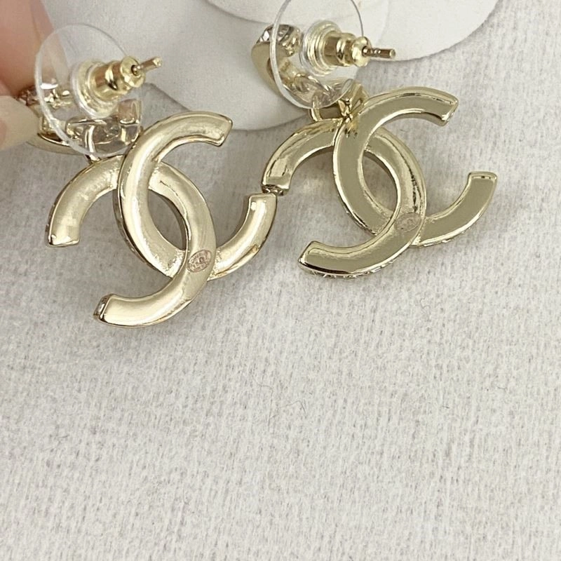 Low-cost Chanel Earrings