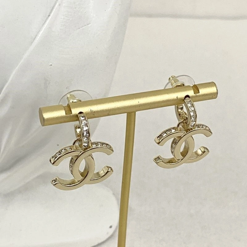 Low-cost Chanel Earrings