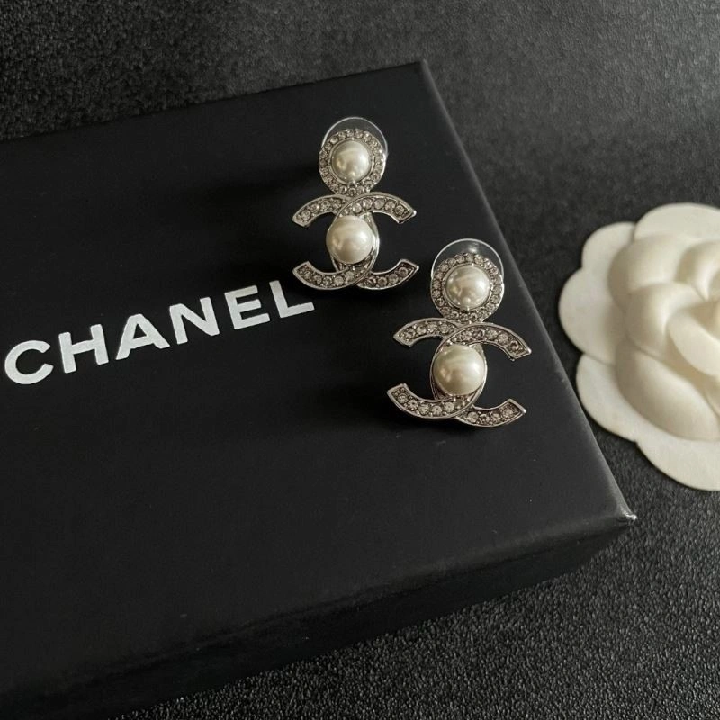 Discounted Chanel Earrings
