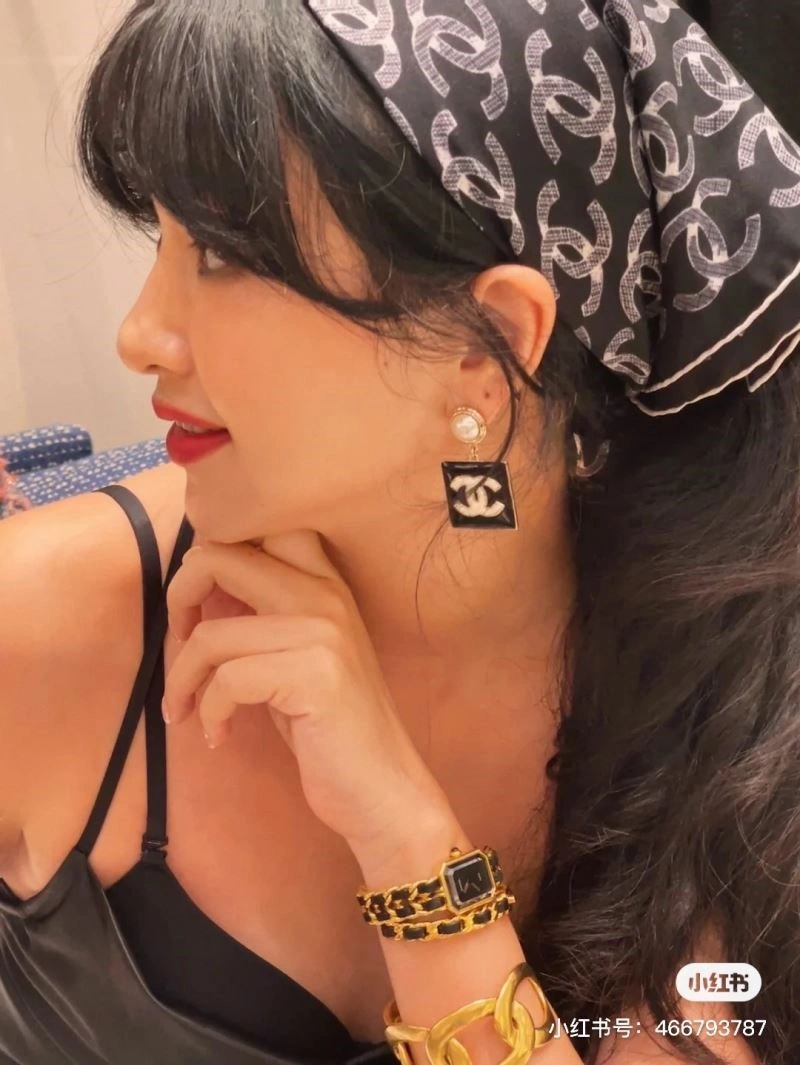 Brand-authenticated Chanel Earrings