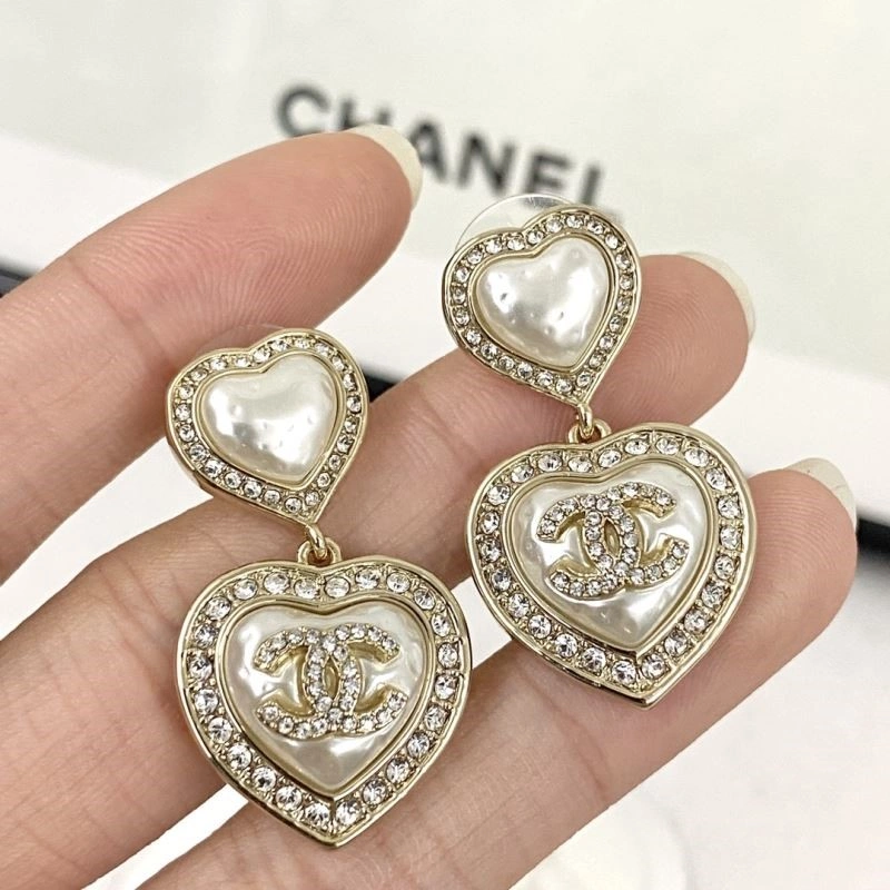 Top match Chanel Earrings