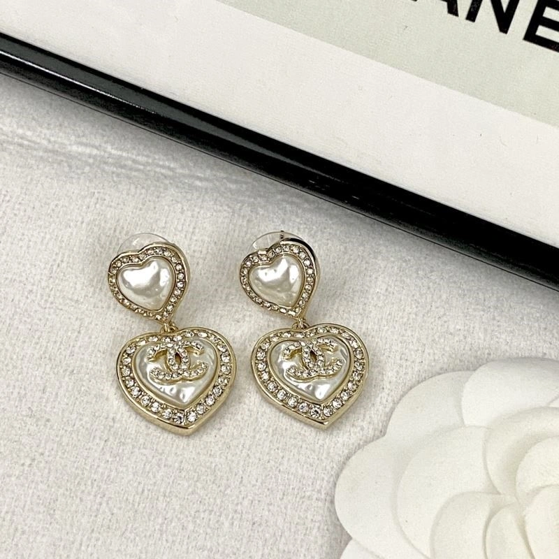 Top match Chanel Earrings