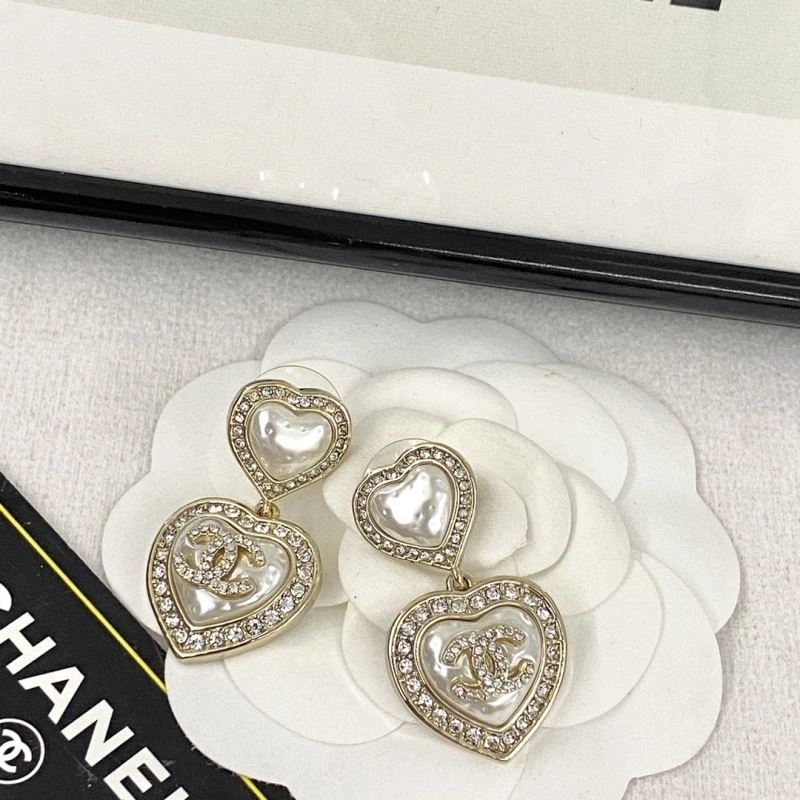 Top match Chanel Earrings