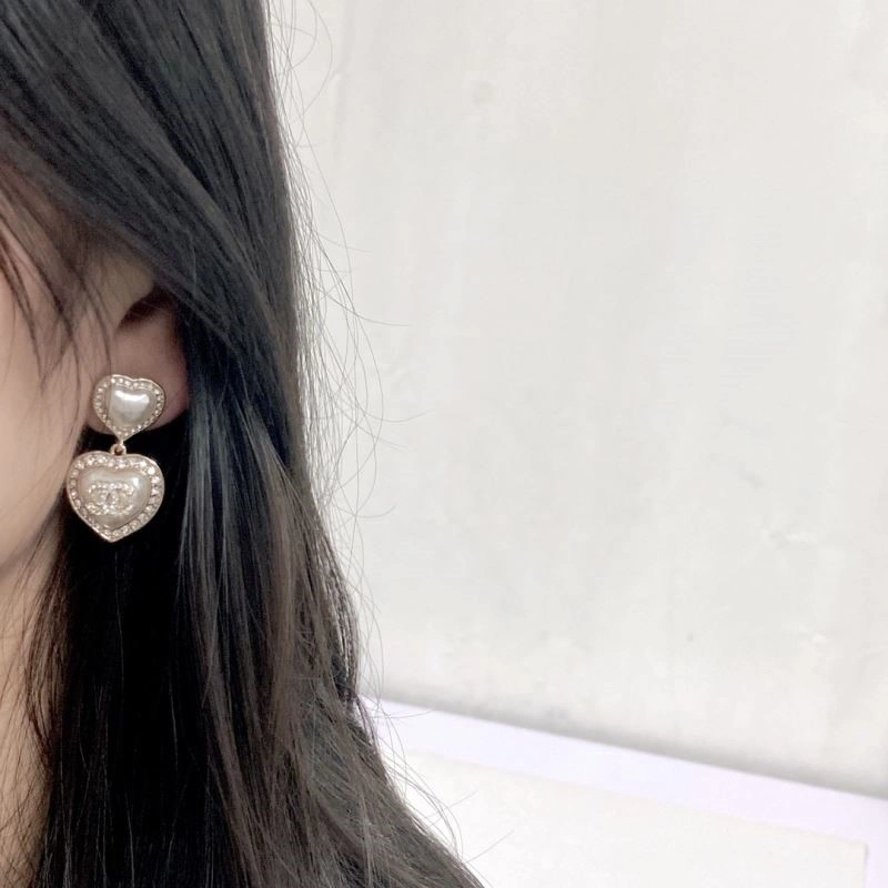 Top match Chanel Earrings