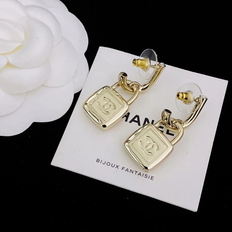 Discounted Chanel Earrings