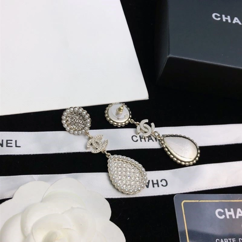 High accuracy Chanel Earrings