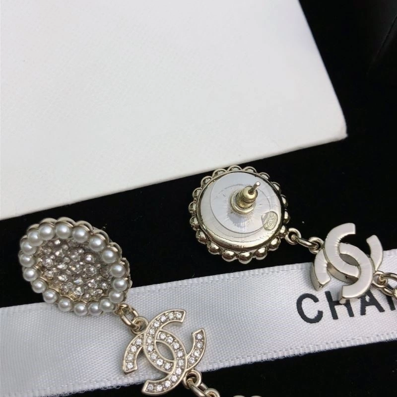 High accuracy Chanel Earrings