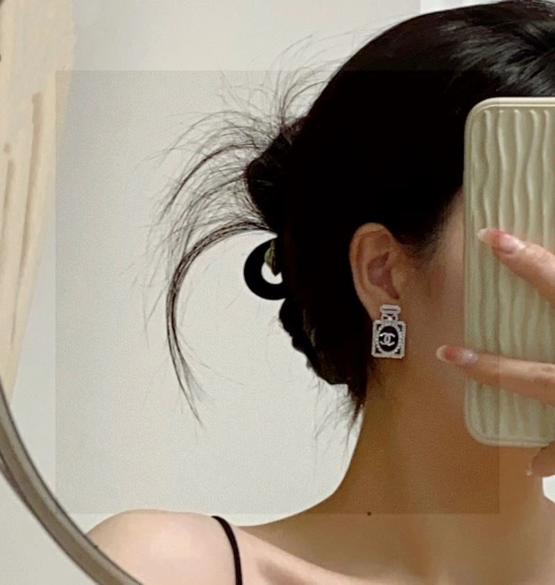 Discounted Chanel Earrings