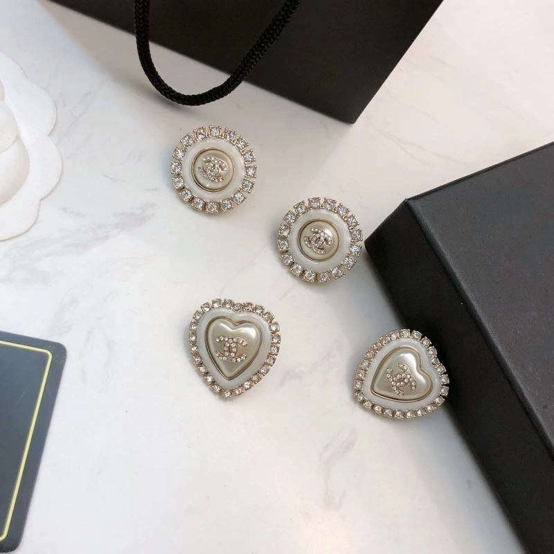 Accurate model Chanel Earrings