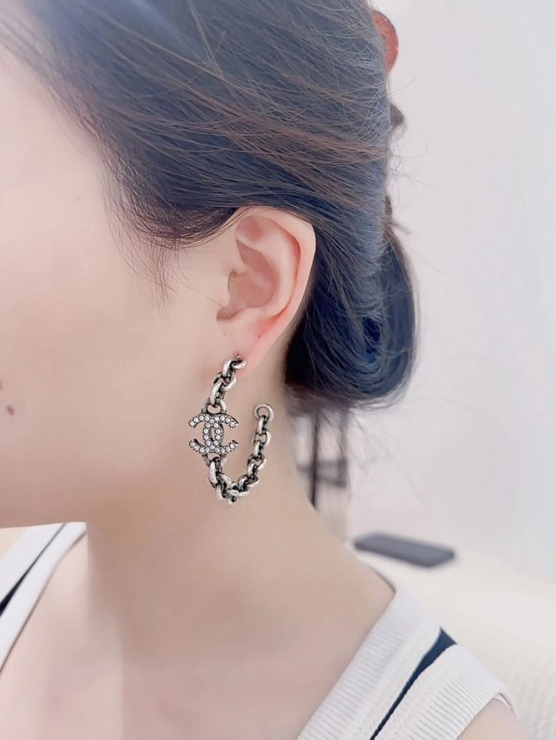 High fidelity Chanel Earrings