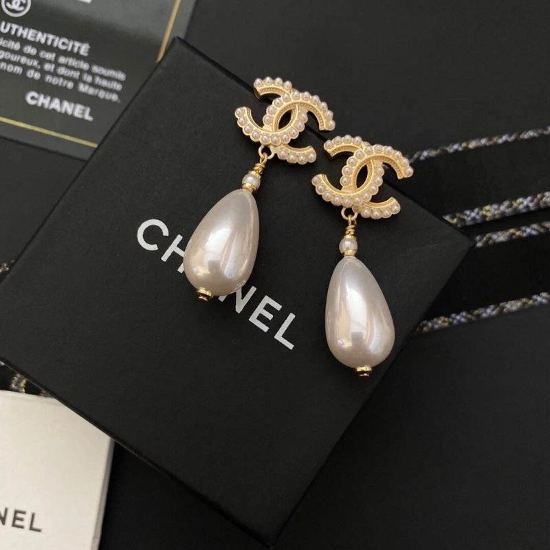 High fidelity Chanel Earrings